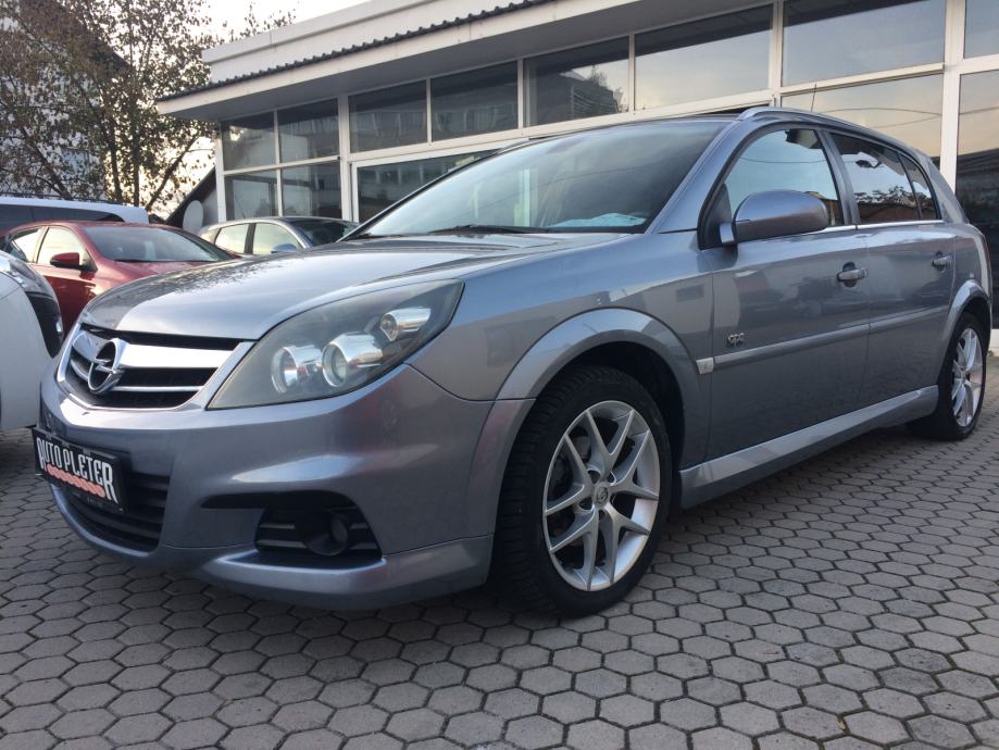 Opel Signum 1,9 CDTI *162.600 km, servisna knjiga Opc-Line, 2008 god.