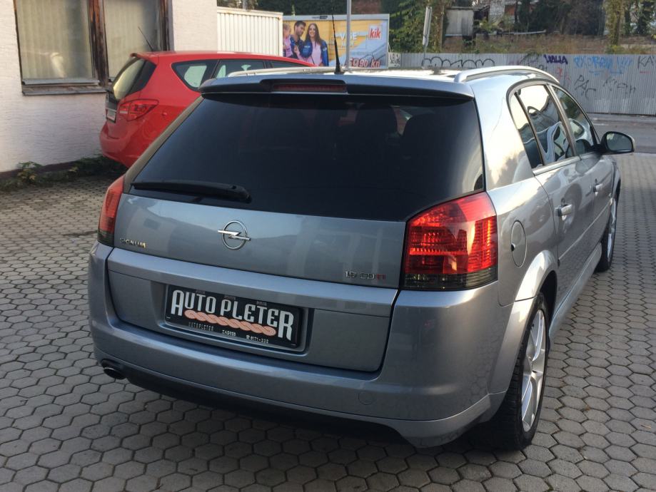 Opel Signum 1,9 CDTI *162.600 km, servisna knjiga Opc-Line, 2008 god.