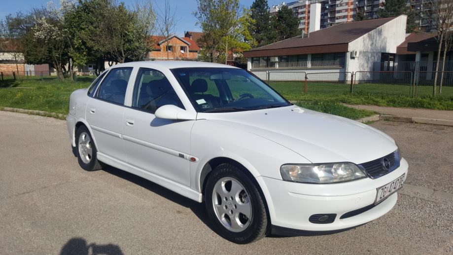 Opel Vectra 2,0 DTI 16V EDITION 2000, 2000 god.