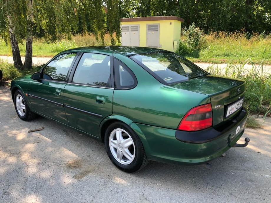 Opel Vectra CD 1,7 TD CDX, 1996 god.