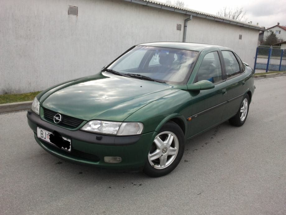 Opel Vectra CD 2,0 i 16V automatic, 1996 god.