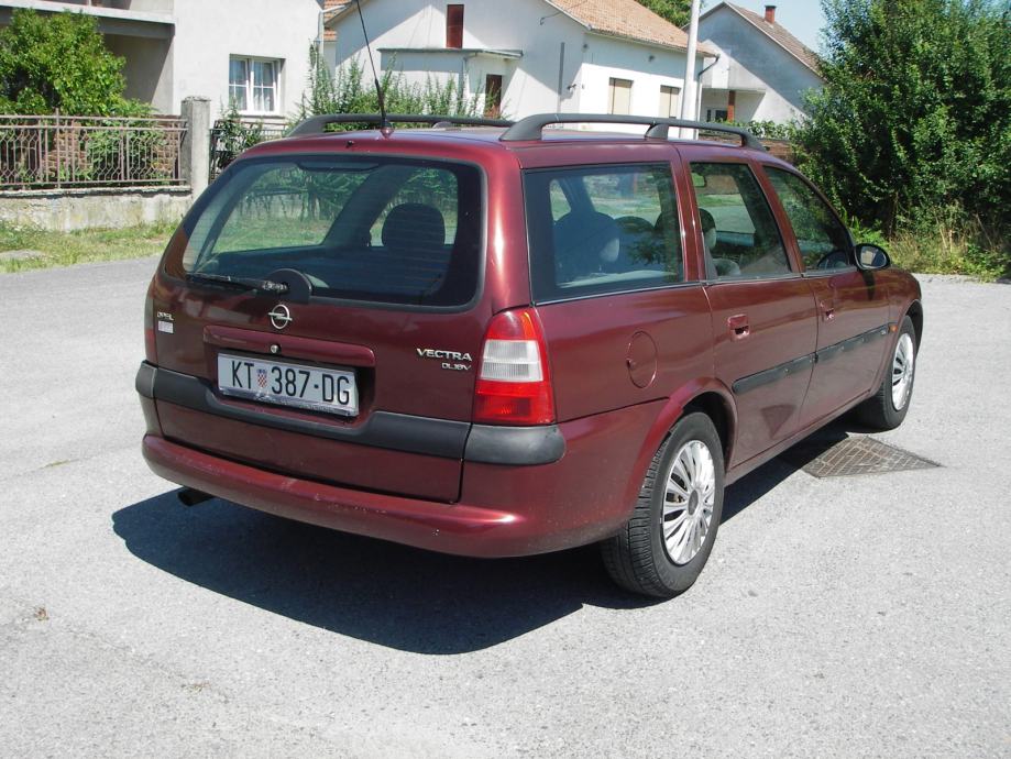 Opel Vectra karavan CD 2,0 DI REG. 08. 2018., 1997 god.