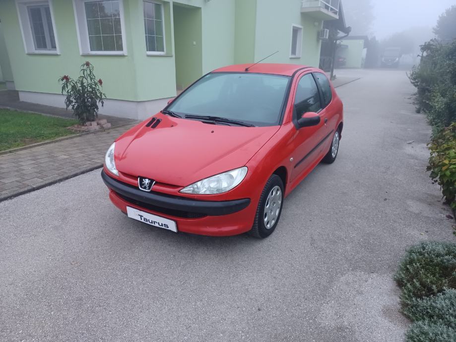Peugeot 206 206 1,4 reg.7/2023 KLIMA PRVI VLASNIK kartice/rate, 2008 god.