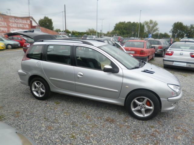 Peugeot 206 Break 206 1,4 HDi 2005 KLIMA KREDIT KARTICE TATA 360 KN/MJ ...