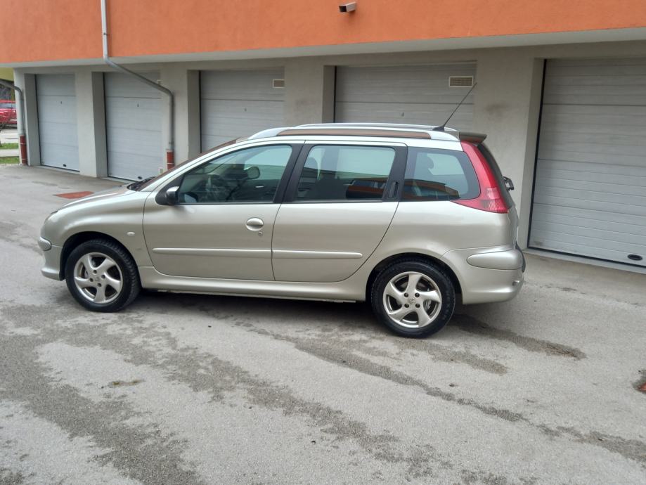 Peugeot 206 Break 206 XS 1,4 16V, 2004 god.