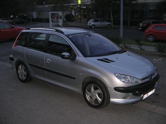 Peugeot 206 Break 206 XS 2,0 HDi , 2002 god.