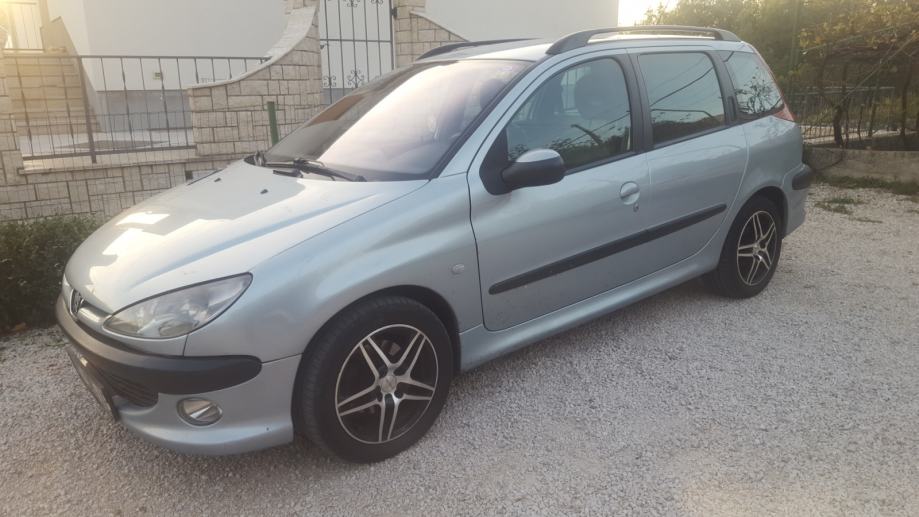 Peugeot 206 Break 206 XS 2,0 HDi, 2002 god.