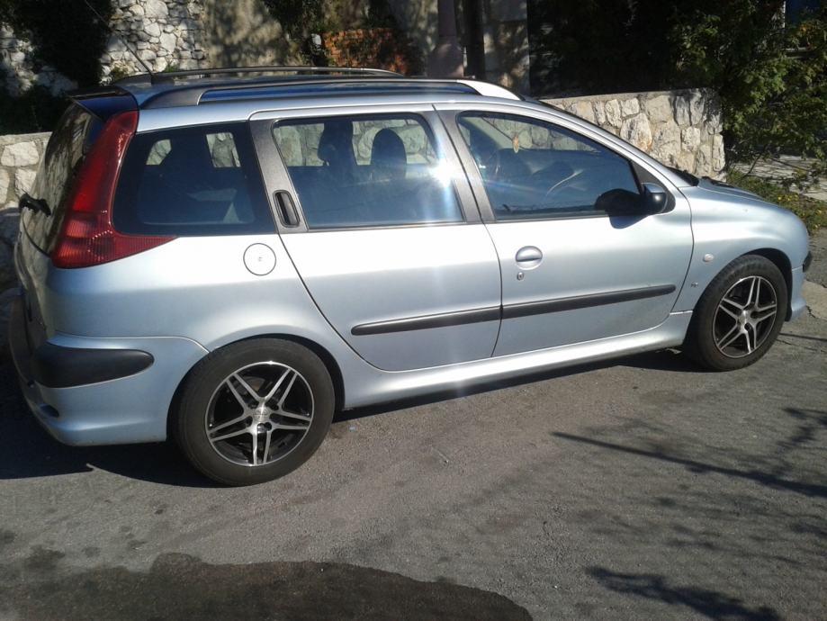 Peugeot 206 Break 206 XS 2,0 HDi, 2002 god.
