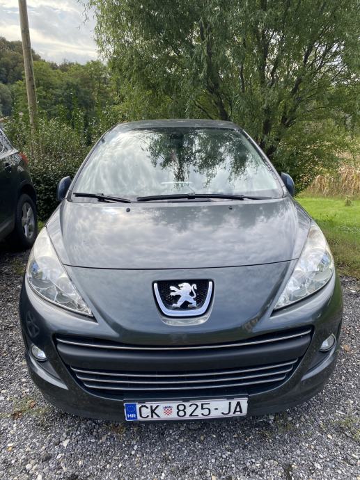 Peugeot 207 1,6 HDi - reg 11/2023, 2011 god.