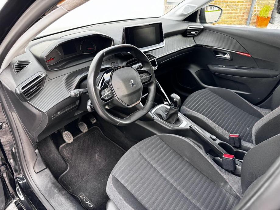 Peugeot 208 1,2 Pure Tech Active, 2020 god.