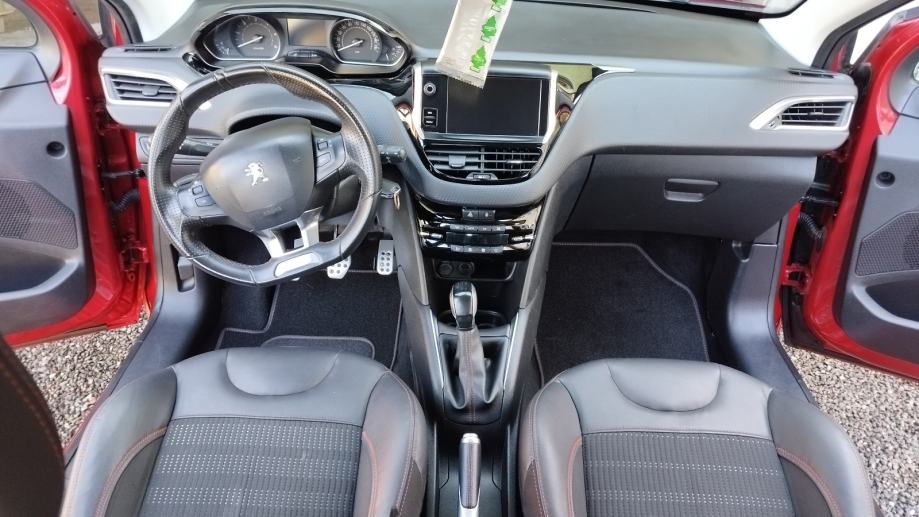Peugeot 208 1,5 Blue HDI GT Line 2019g 55000km, 2019 god.