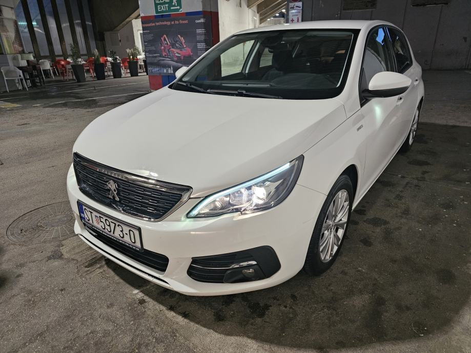 Peugeot 308 1,2 PureTech, 2019 god.