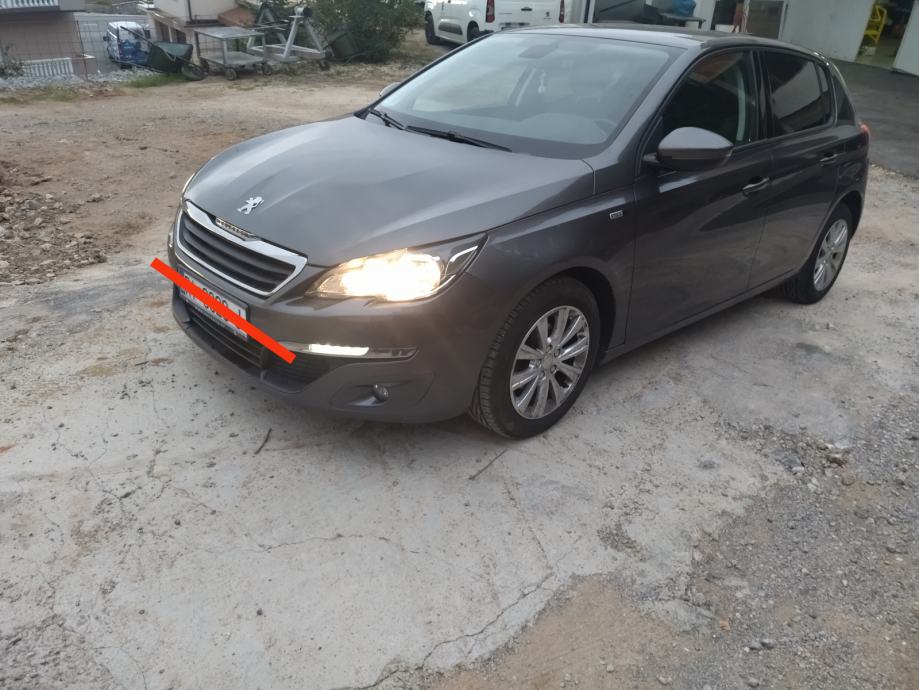 Peugeot 308 1,6 BlueHDi, 2016 god.