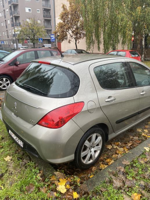 Peugeot 308 1,6 HDi, 2011 god.