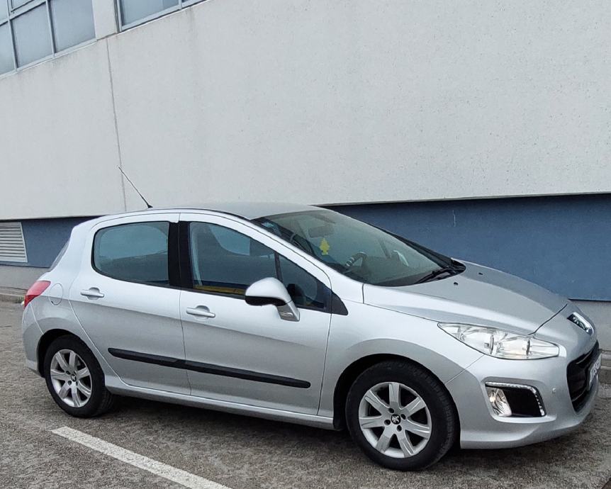 Peugeot 308 1,6 HDi, 2011 god.