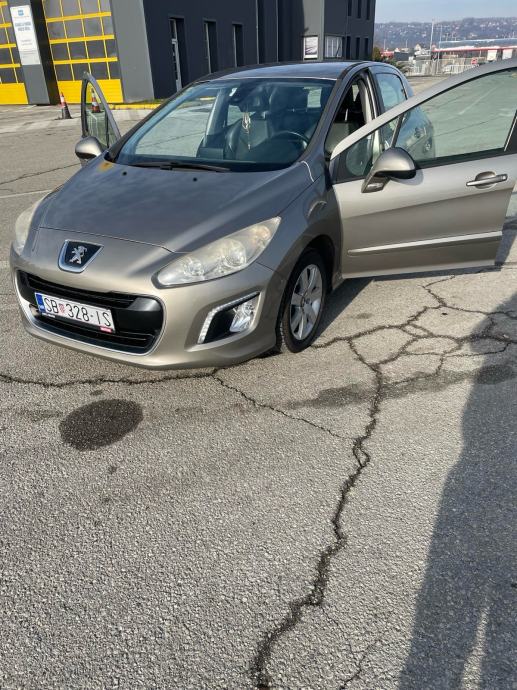 Peugeot 308 1.6 VTi Active, 2012 god.