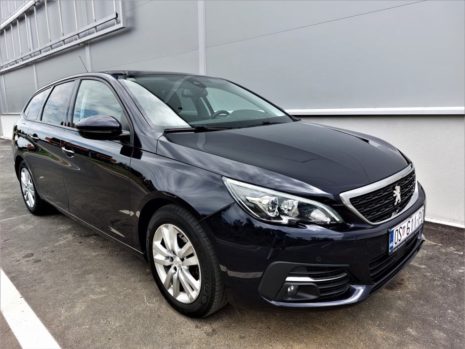 Peugeot 308 SW 1,5 BlueHDi**NAVI**PDC**PANORAMA**BLUETOOTH**REG.8/24 ...