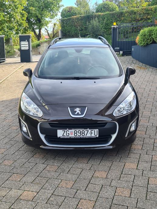 Peugeot 308 SW 1,6 e-HDi, 2012 god.