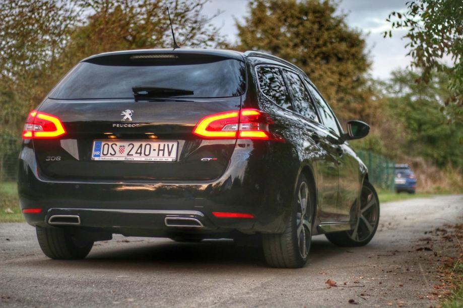 Peugeot 308 SW 2,0 BlueHDi automatik, 2018 god.