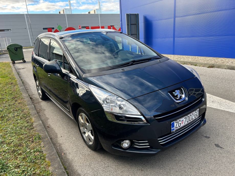 Peugeot 5008 1,6 e-HDi automatik, 2012 god.