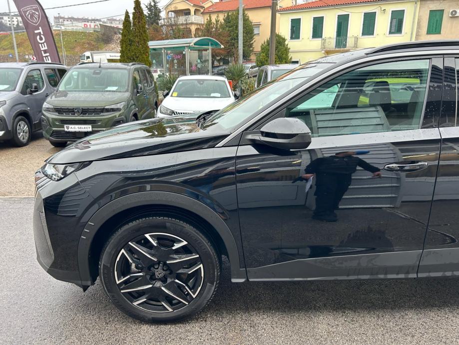 Peugeot 5008 Allure HYBRID - 2025 - NOVI MODEL - 15.000km - REG 1 GOD ...