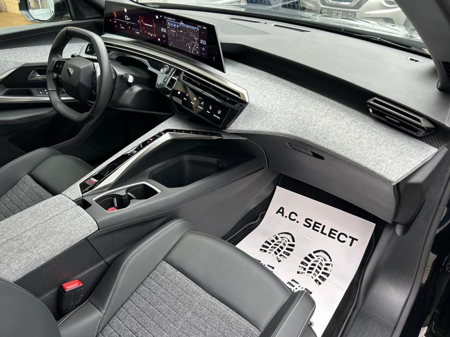 Peugeot 5008 Allure HYBRID - 2025 - NOVI MODEL - 15.000km - REG 1 GOD ...