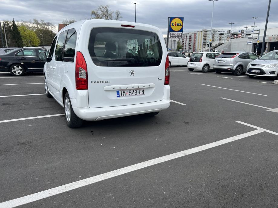 Peugeot Partner 1,6 HDi 2009g.reg.godinu dana,super stanje!!, 2009 god.