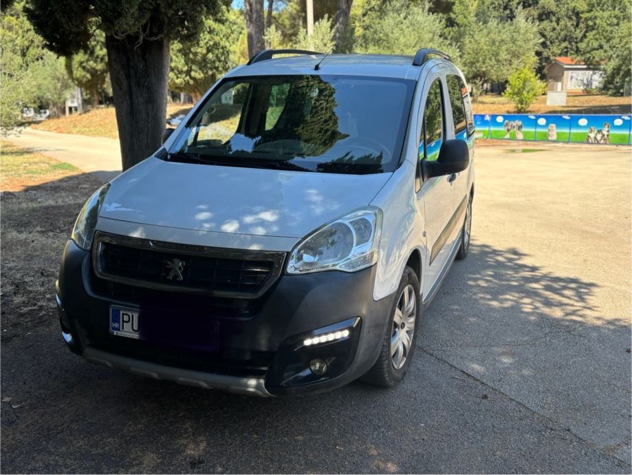 Peugeot Partner 1,6 Hdi - 7sjedista - 125tkm - kuka -Super stanje ...