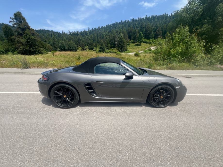 Porsche 718 Boxster PDK - Porsche Approved jamstvo, 2017 god.
