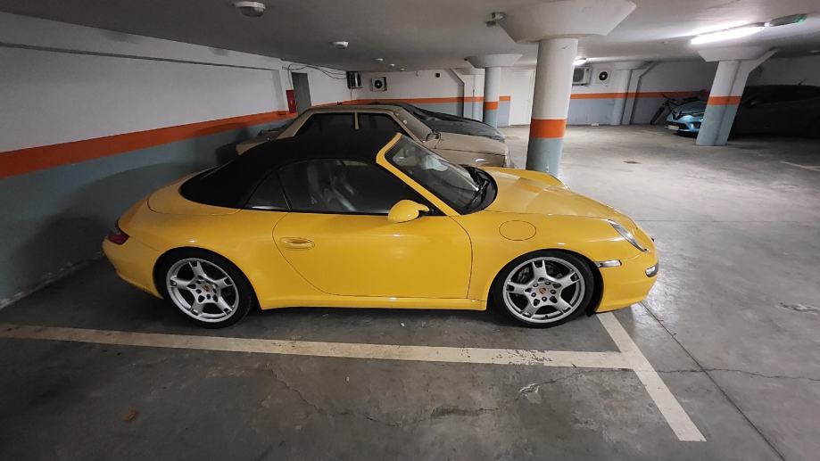 Porsche 911 997 cabrio, 2005 god.