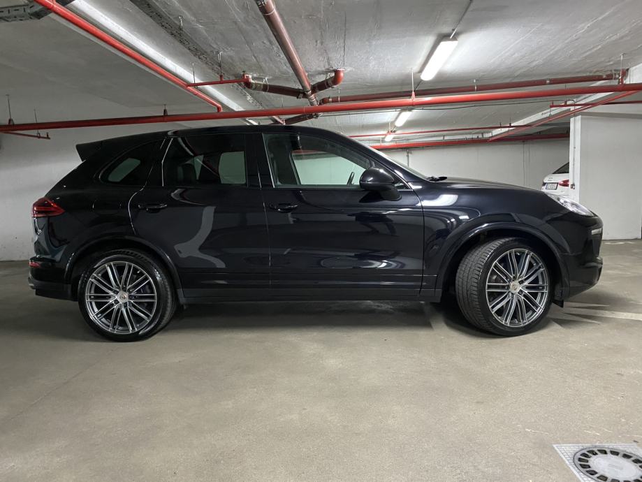 Porsche Cayenne disel Tiptronic automatik, 2018 god.