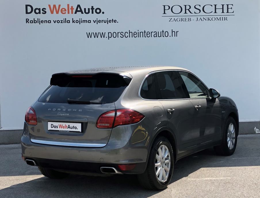 Porsche Cayenne Diesel (KOŽA, TEMPOMAT, ZRAČNI OVJES, GRIJANJE SJ ...