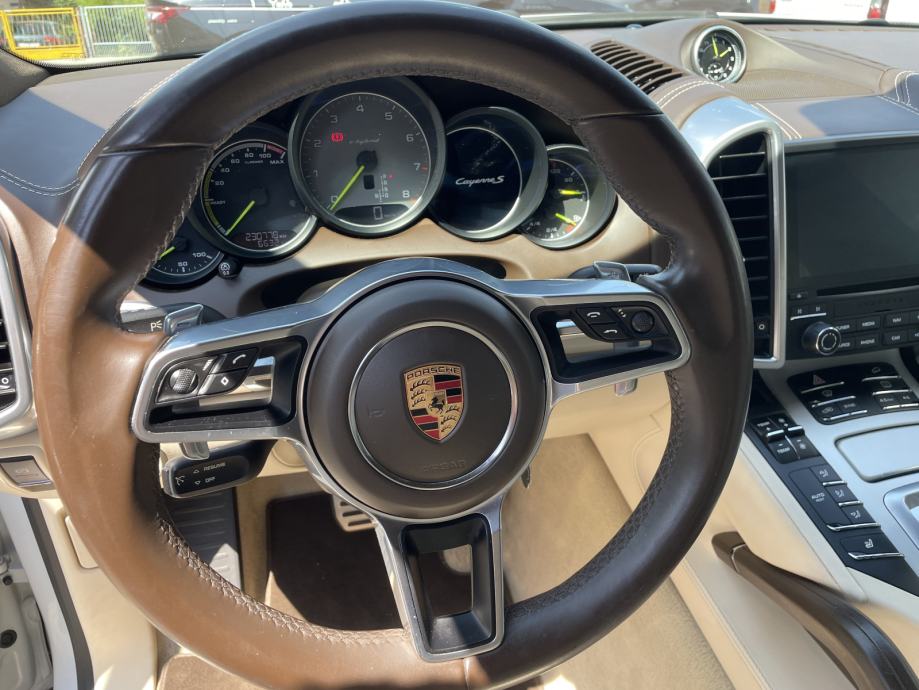 Porsche Cayenne S E-Hybrid Tiptronic automatik, 2016 god.