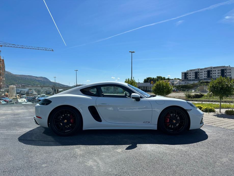 Porsche Cayman GTS, 2019 god.