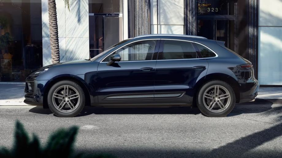 Porsche Macan III (TVORNIČKO JAMSTVO), 2022 god.