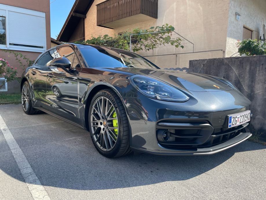 Porsche Panamera 4 e-hybrid Sport Turismo Platinum Edition G2, 2022 god.