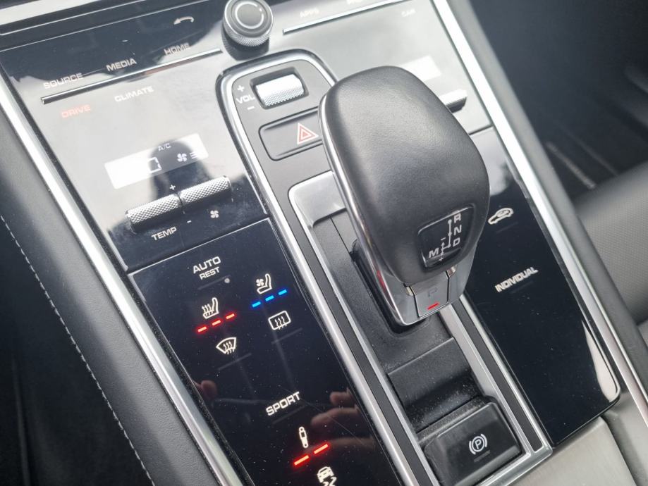 Porsche Panamera Turbo, Matrix, Bose, Keyless GO, Zračni ovjes, 21 ...