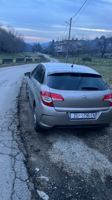 prodajem auto, 2016 god.