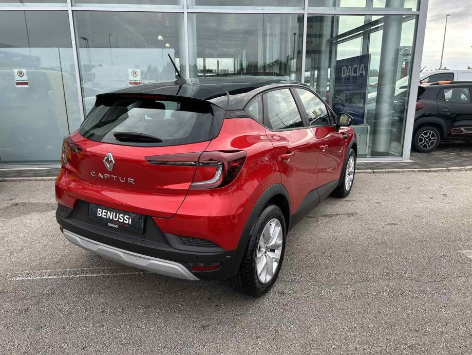 RENAULT CAPTUR EVOLUTION TCE 90, 2023 god.