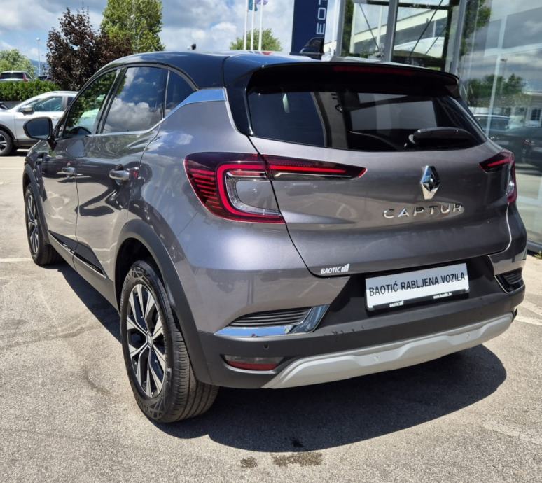Renault Captur TCe 90 Techno*HR.VOZILO*13.000 KM*GARANCIJA*, 2024 god.