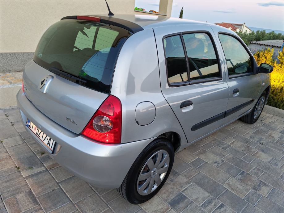 Renault Clio 1,2 8V, 2011 god.
