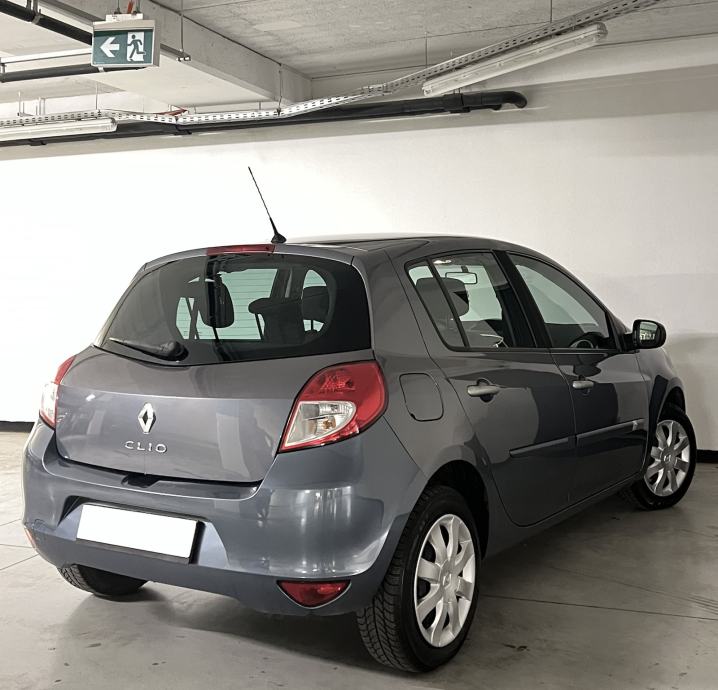 Renault Clio 1,2 101KS ~REDIZAJN~ 2011, EXPRESSION OPREMA, REG 02/24 ...