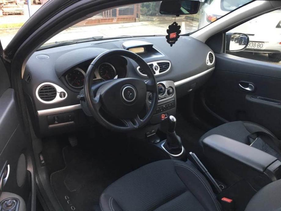 Renault Clio 1,5 dCi - EXPRESSION - ICE WATCH paket opreme!, 2012 god.