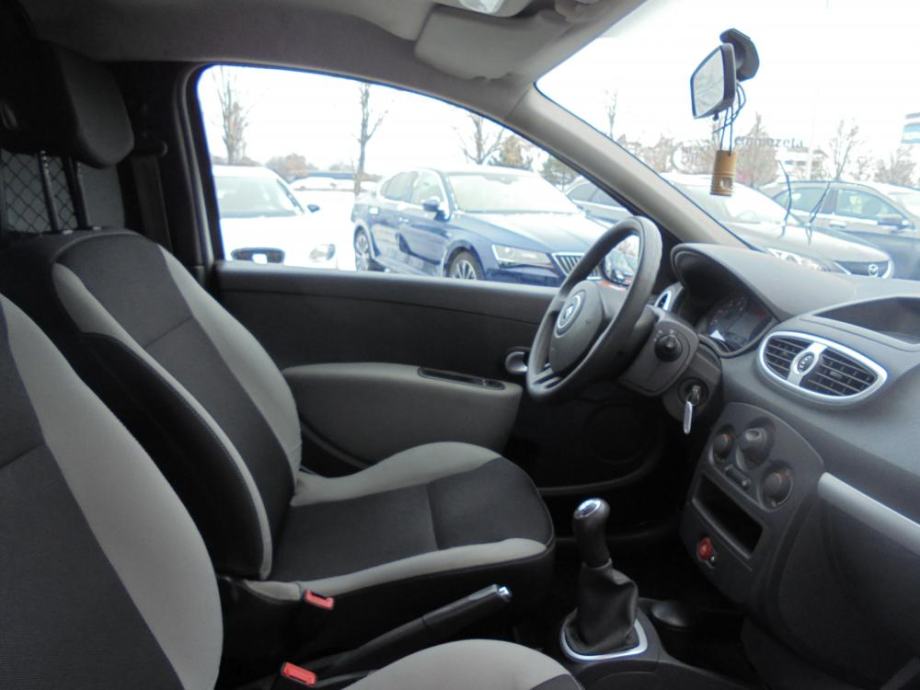 Renault Clio 1.5 DCI SERVISER AUTHENTIQUE (N1), 2012 god.