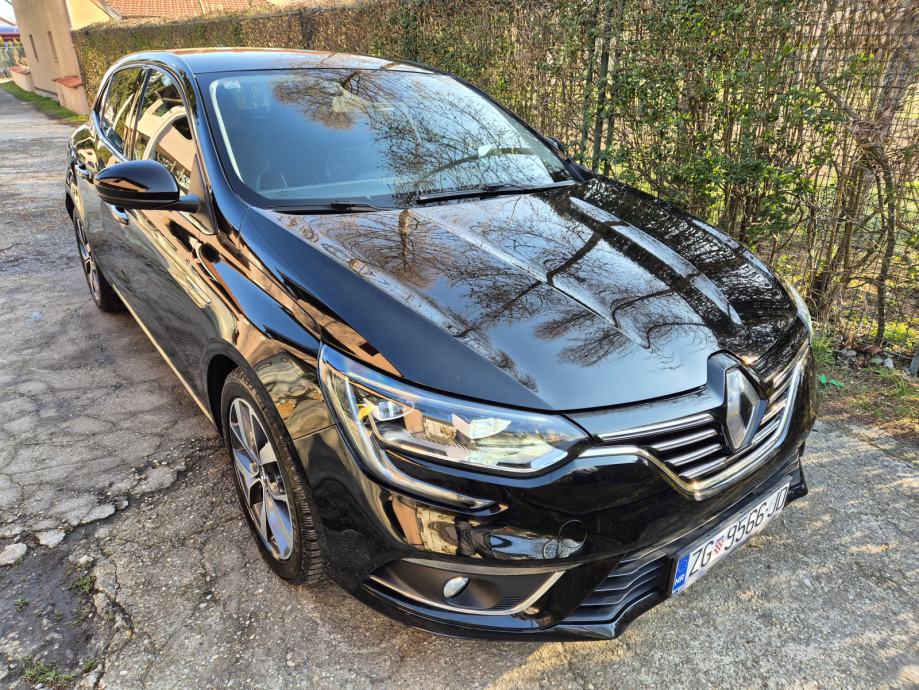 Renault Megane 1.6 dCi BOSE*REG DO:02/2026*RADAR*HEAD-UP*MASAŽA*, 2015 god.