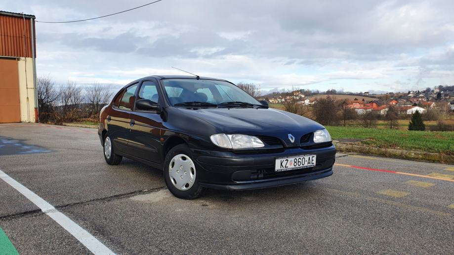 Renault Megane Classic Classic 1,4 e, 1998 god.
