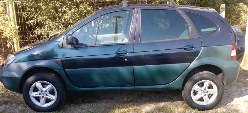 PRILIKA Renault Scenic RX4 2,0 16V Privilege, 2002 god.