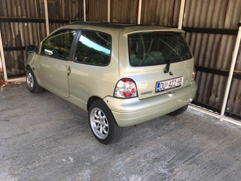 Renault Twingo 1,2 16V Initiale Paris, 2001 god.