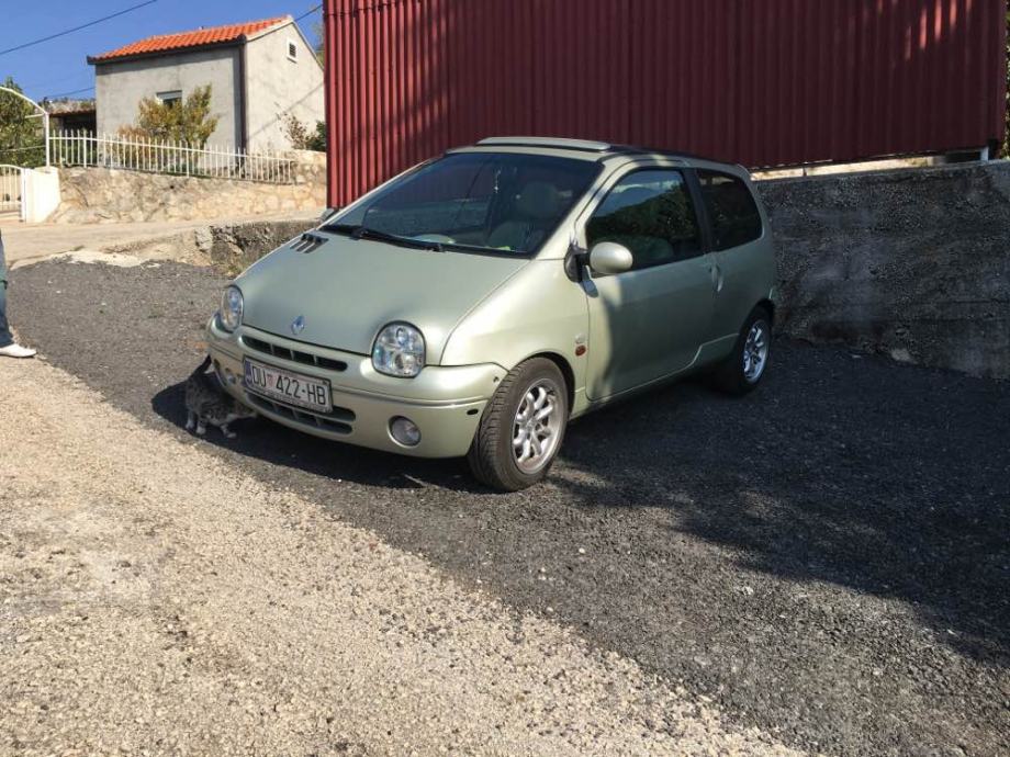 Renault Twingo 1,2 16V Initiale Paris, 2001 god.