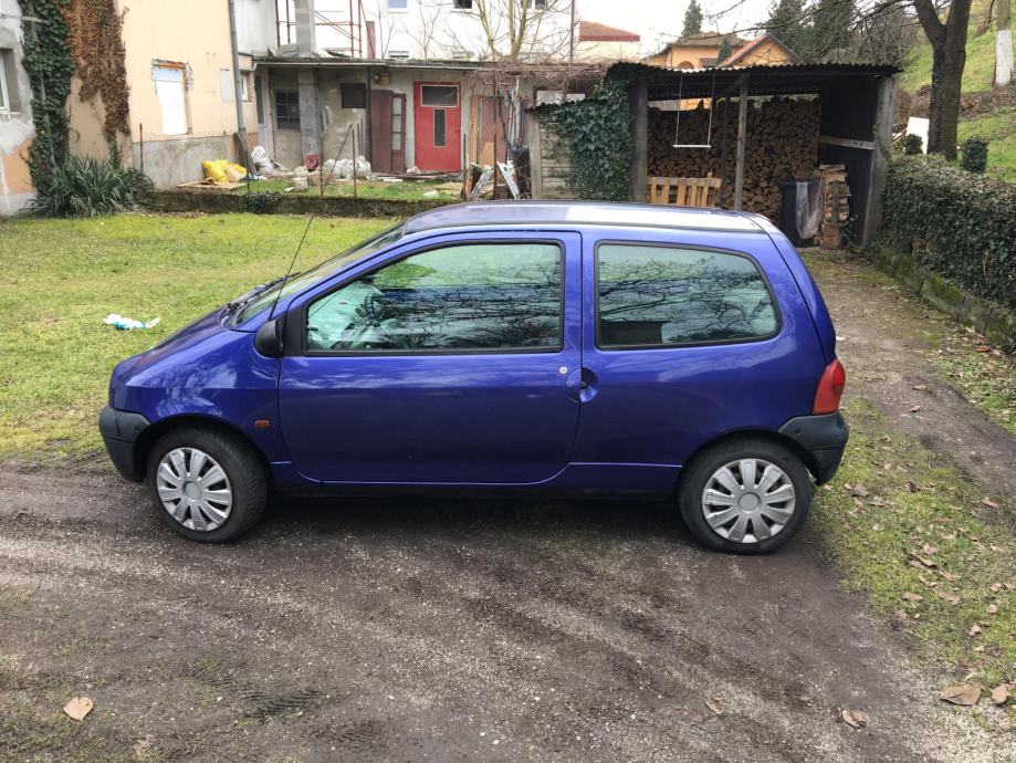 Renault Twingo 1,2, 2002 god.